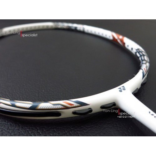 Yonex VOLTRIC Z-FORCE II LD Red & White Version